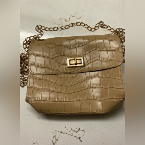 SHEIN | Bags | Shein Tan Crossbody Purse | Poshmark